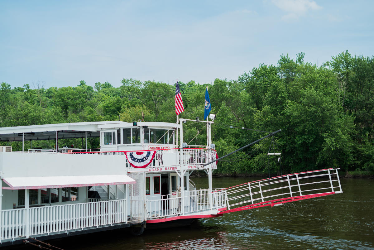 The Grand Lady Riverboat Cruise - Jenison MI, 49428