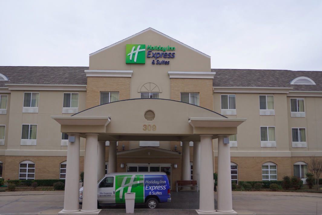Holiday Inn Express Hotel & Suites DFW/Grapevine