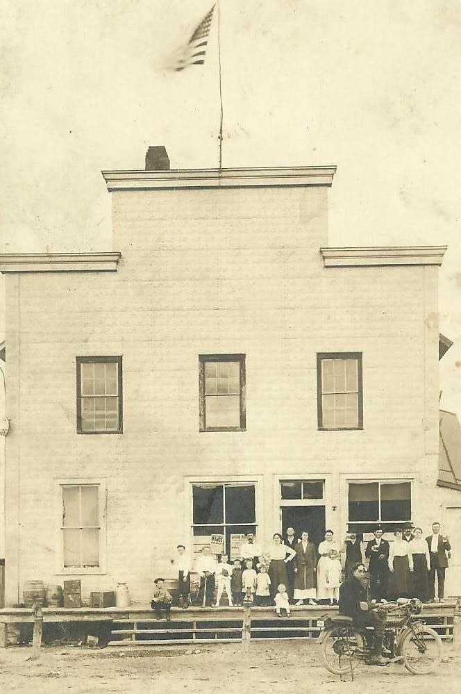 Eddie Whipp's Dining Hall