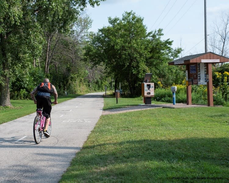 Fox River State Recreational Trail