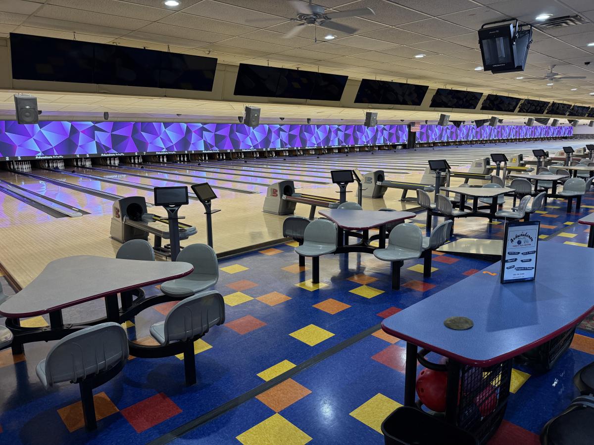 Ashwaubenon Bowling Alley & Family Fun Center