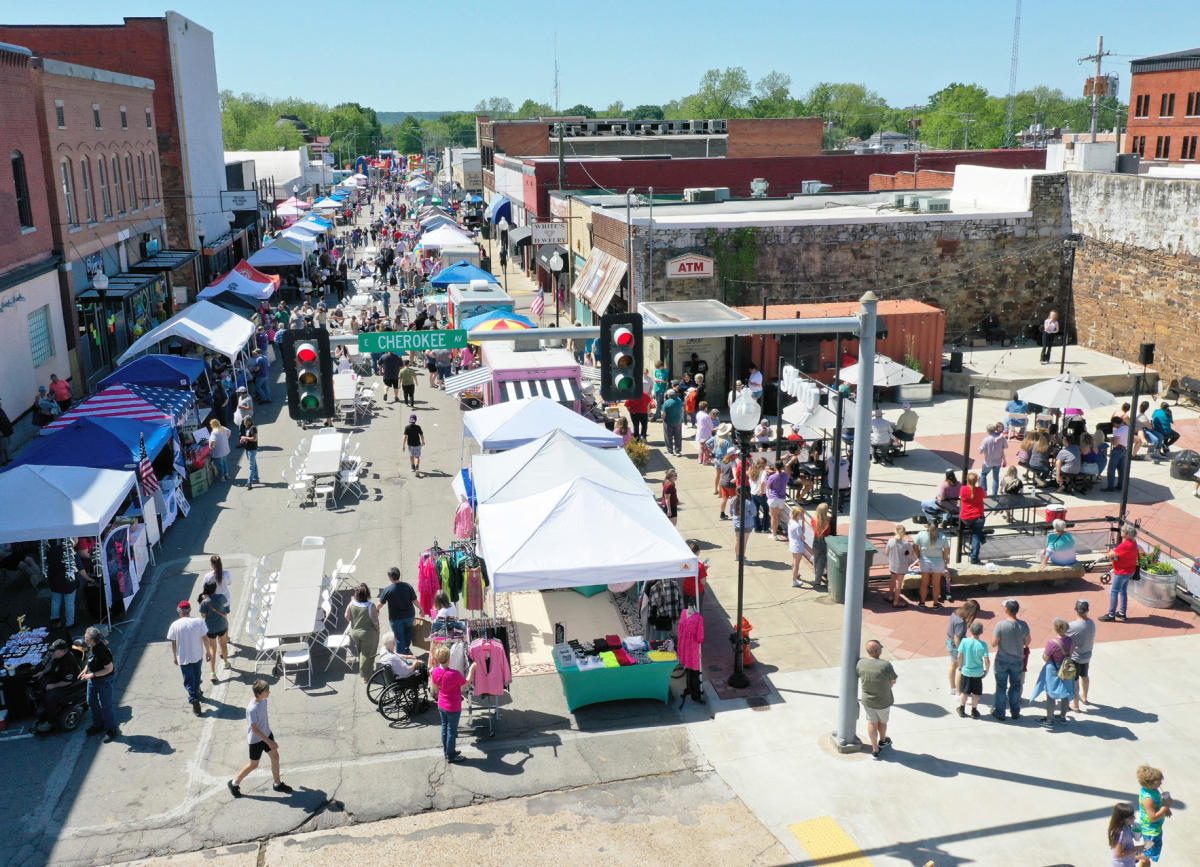 Diamond Daze Festival 2025 | Green Country Oklahoma | Official Site