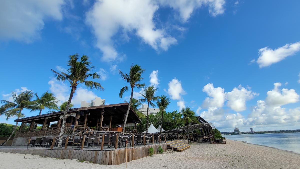 The Beach Restaurant & Bar