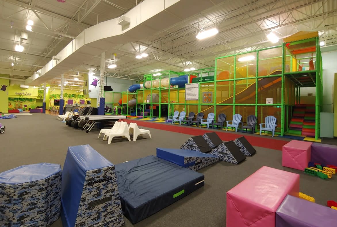 Dino Dash Indoor Playground Photos