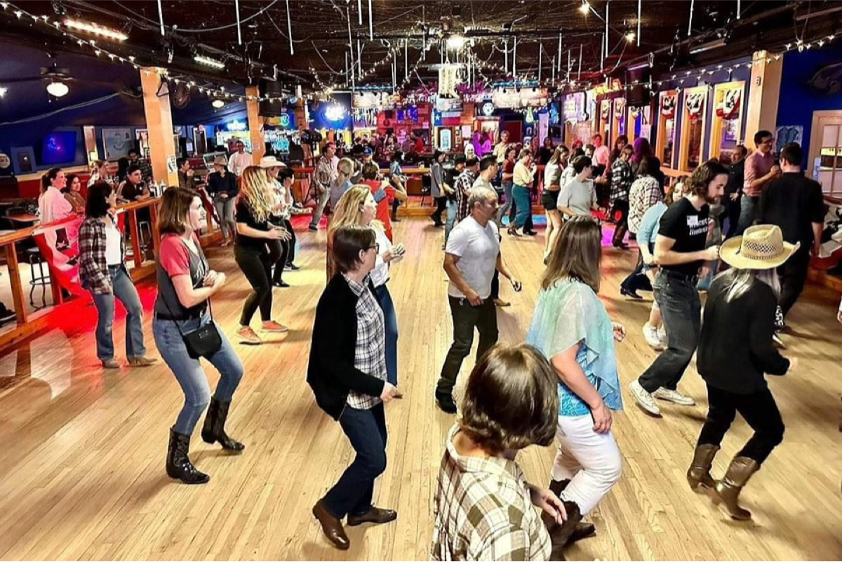 Neon Boots Dancehall & Saloon | Nightlife in Houston, TX 77092