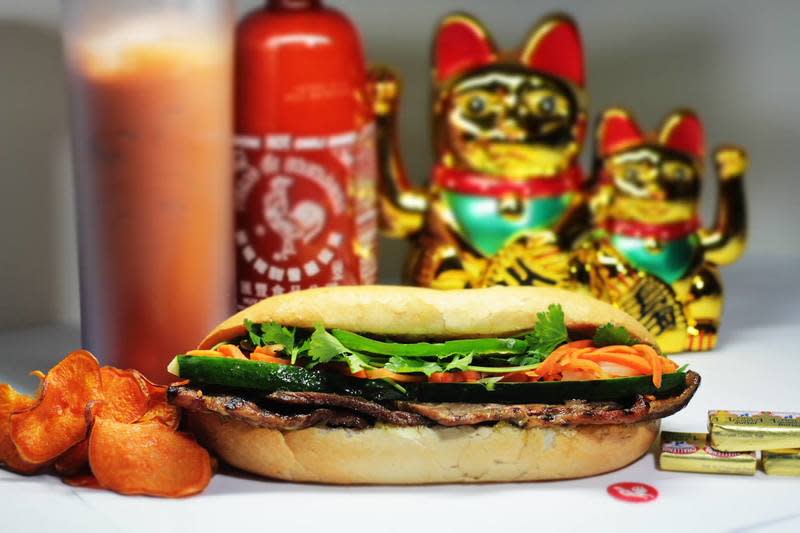 Roostar Vietnamese Grill | Restaurants in Houston, TX