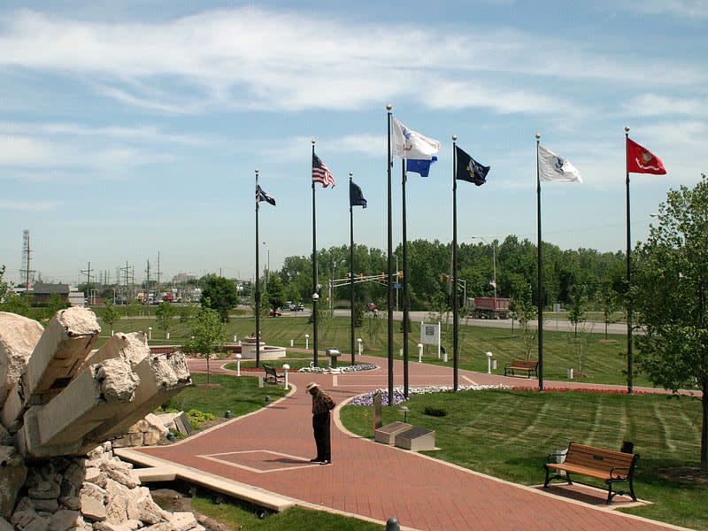Community Veterans Memorial