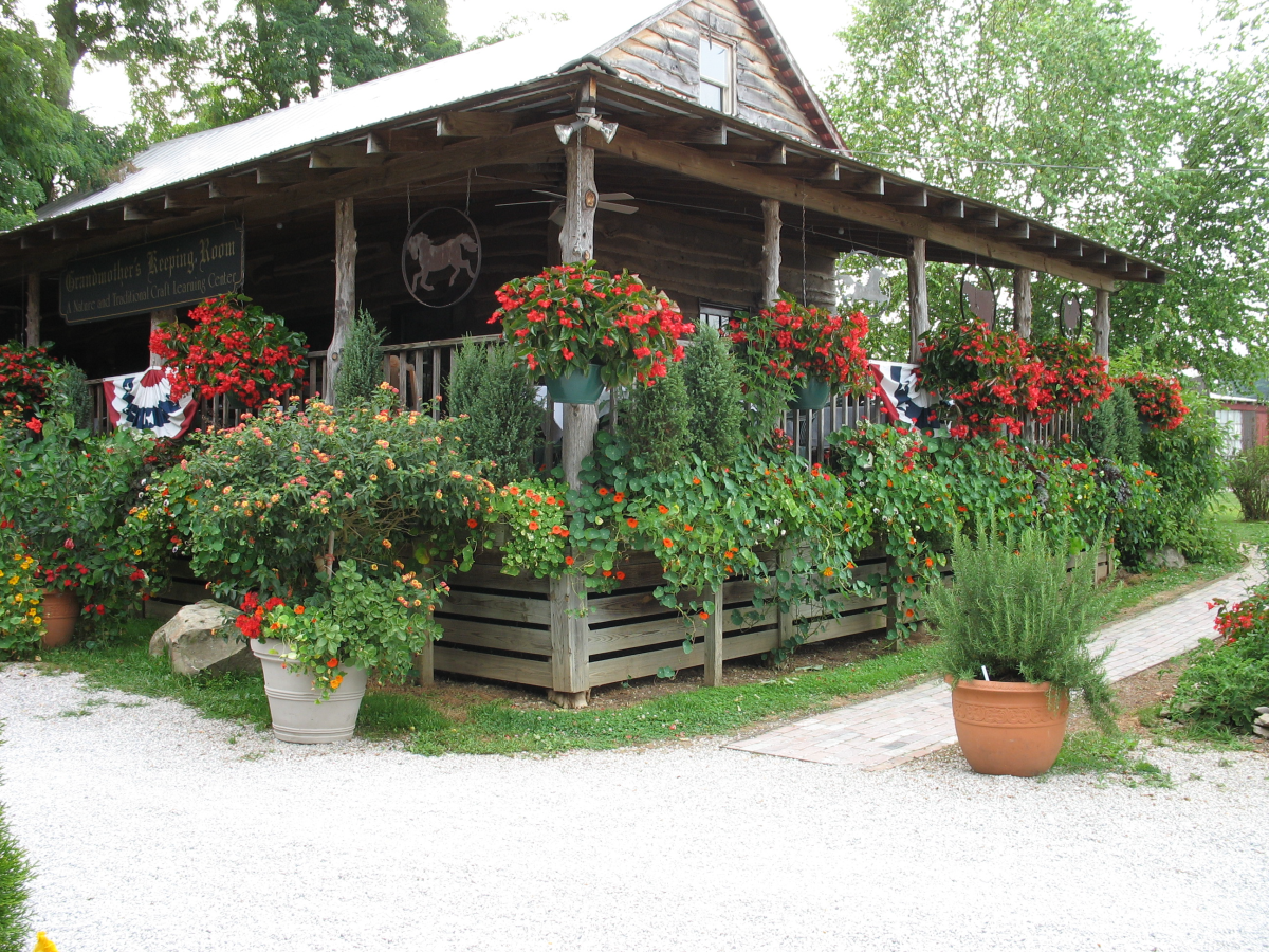 Stream Cliff Farm, Restaurant & Winery