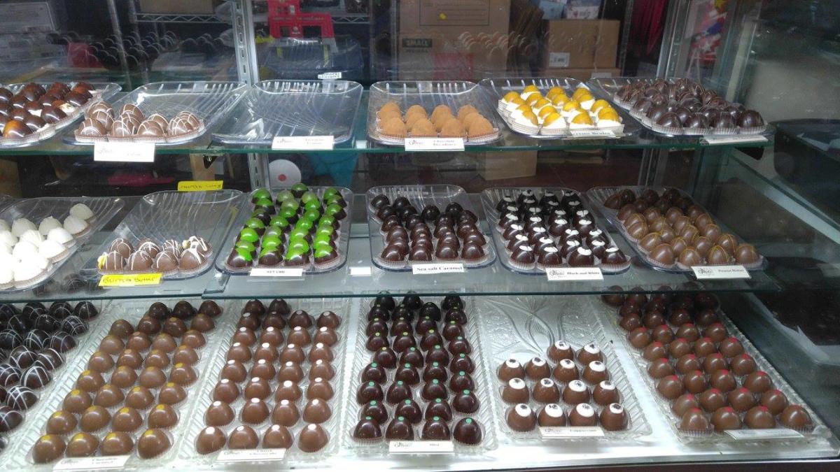 Boomer's Bloomers & Candy Factory