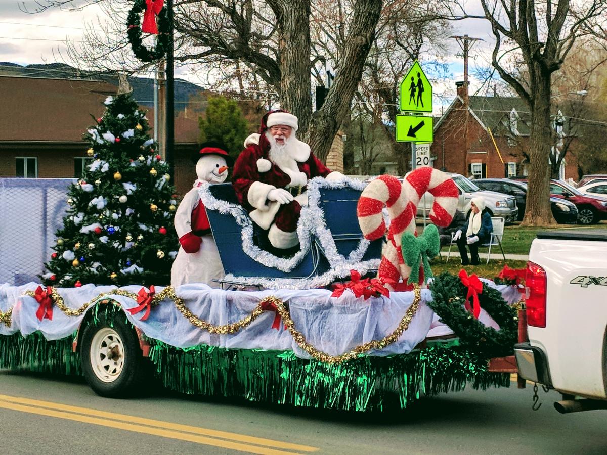 Parowan: Christmas in the Country