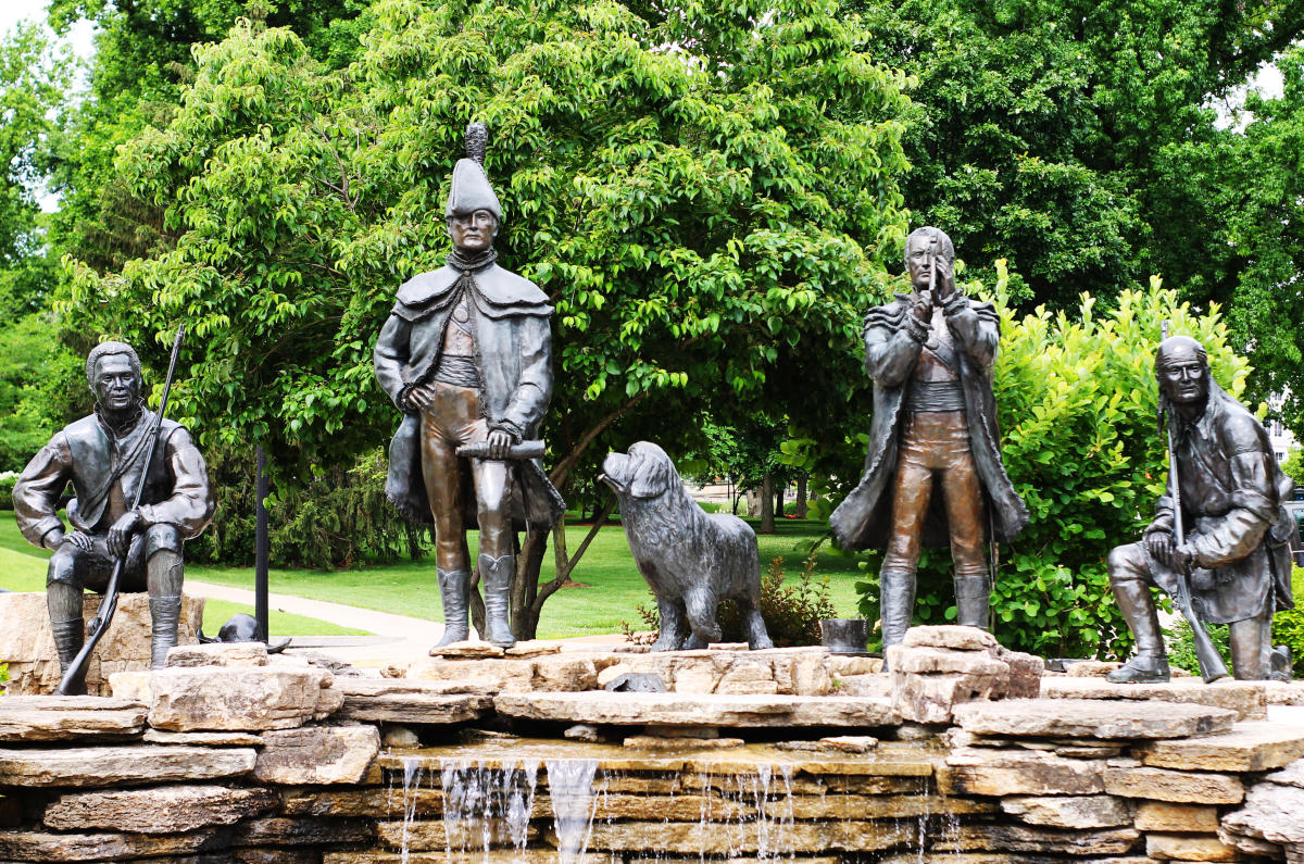 Lewis & Clark Monument at the Lewis & Clark Trailhead Plaza