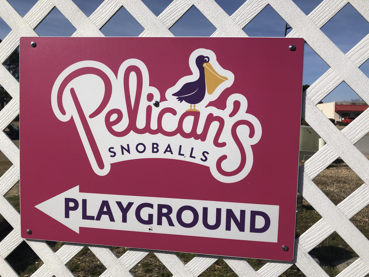 Pelican's SnoBalls of Selma