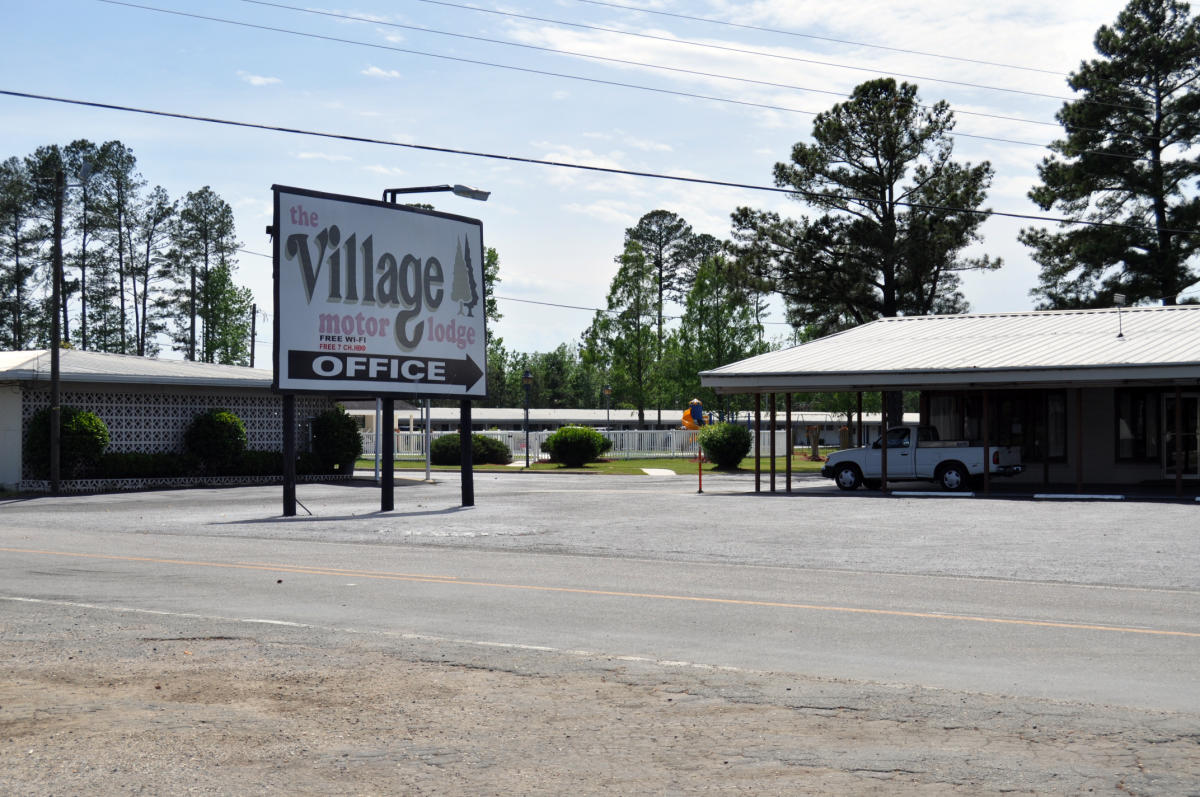 Village Motor Lodge