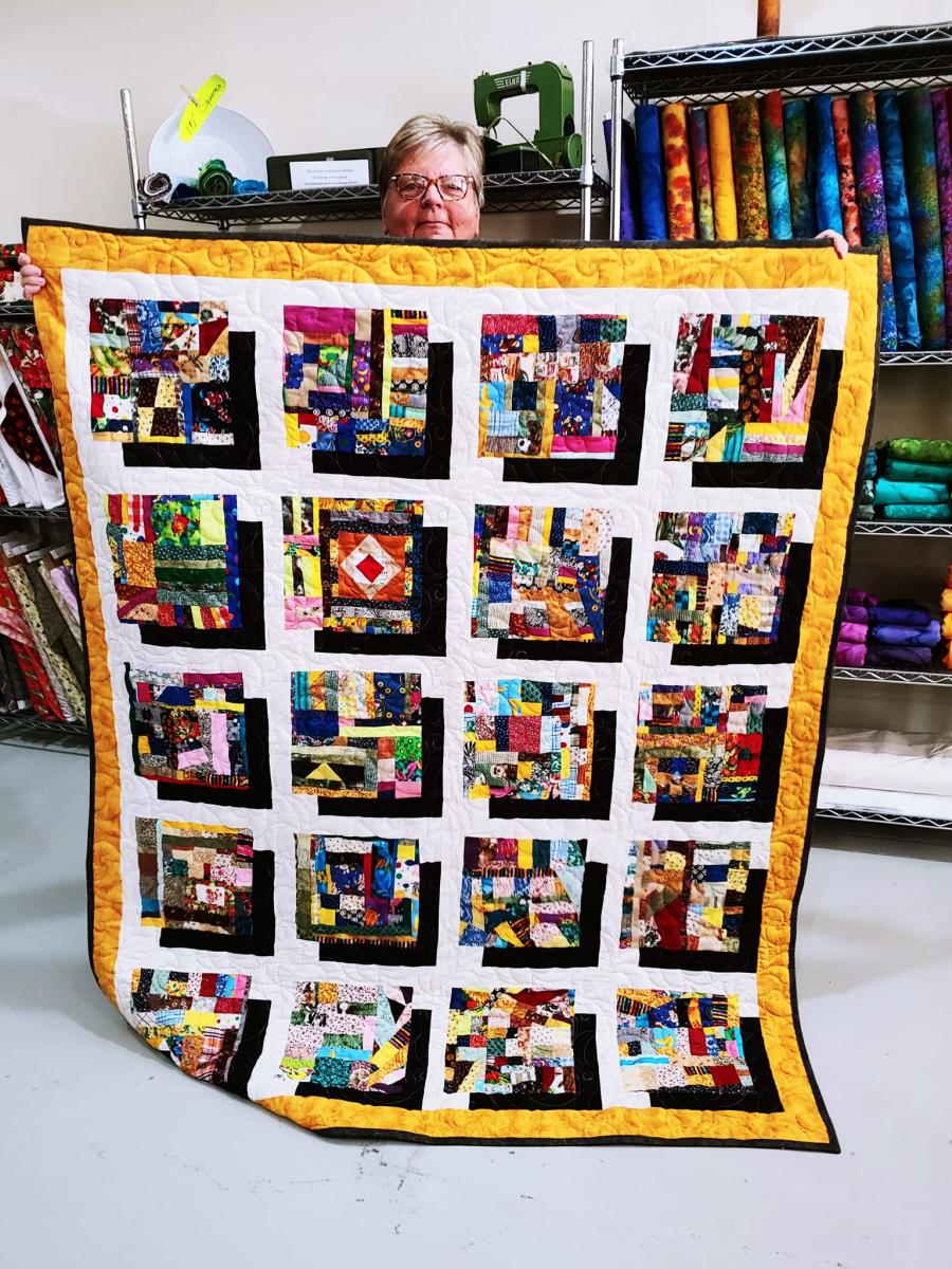 4 Golden Stitches Fabric & Quilting - Yates Center KS, 66783