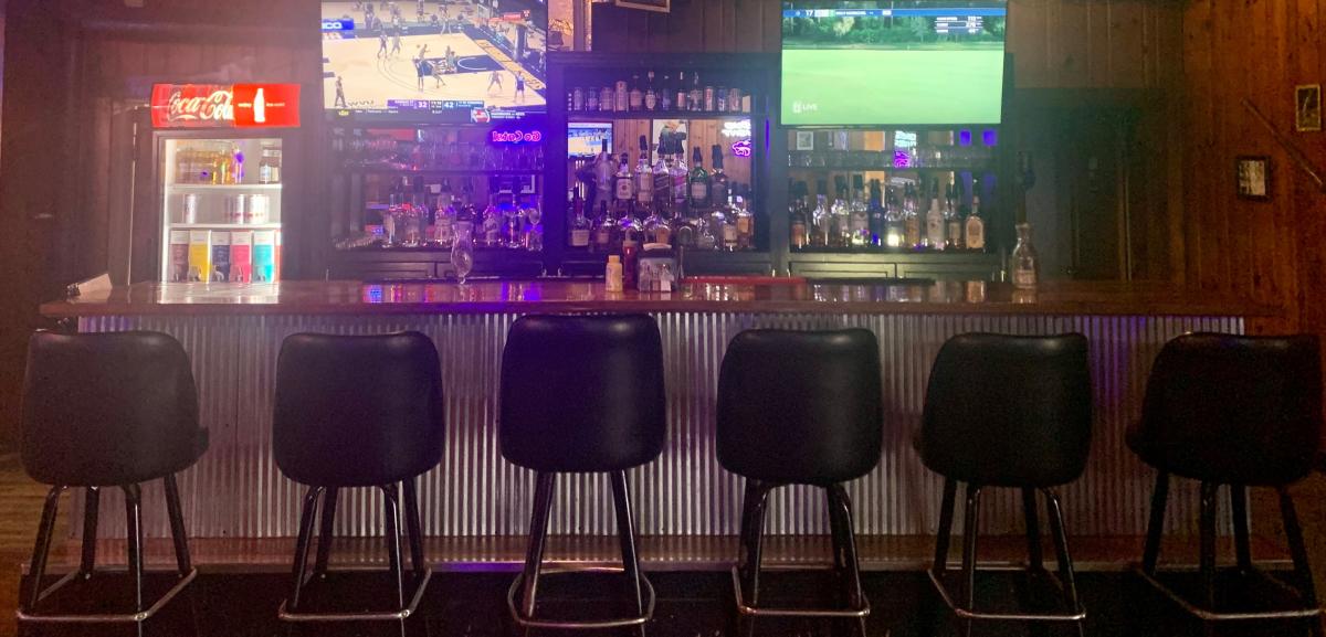 Pin High Bar & Grill - Larned KS, 67550