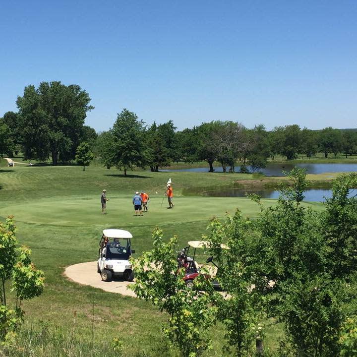 Lamont Hill Restaurant and Golf Course - Vassar KS, 66543-9173