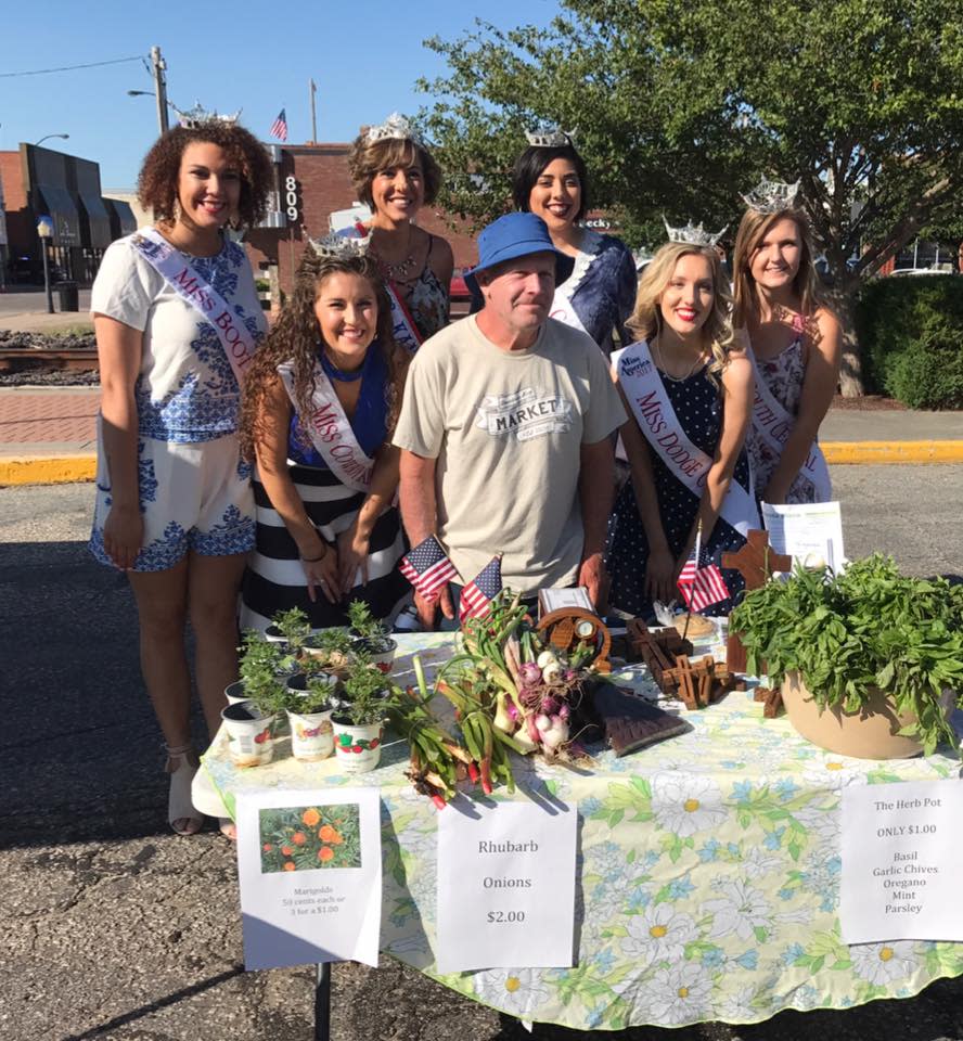Downtown Hays Market - Hays KS, 67601