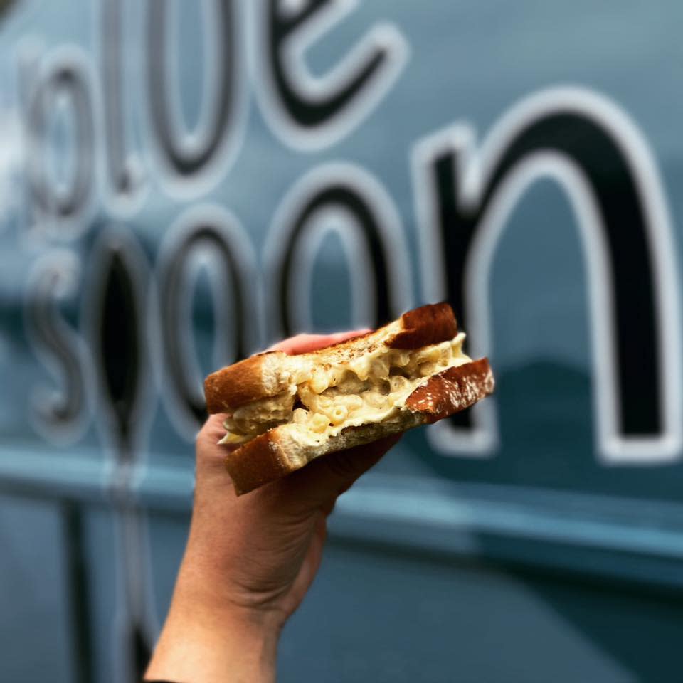The Blue Spoon - Pittsburg KS, 66762