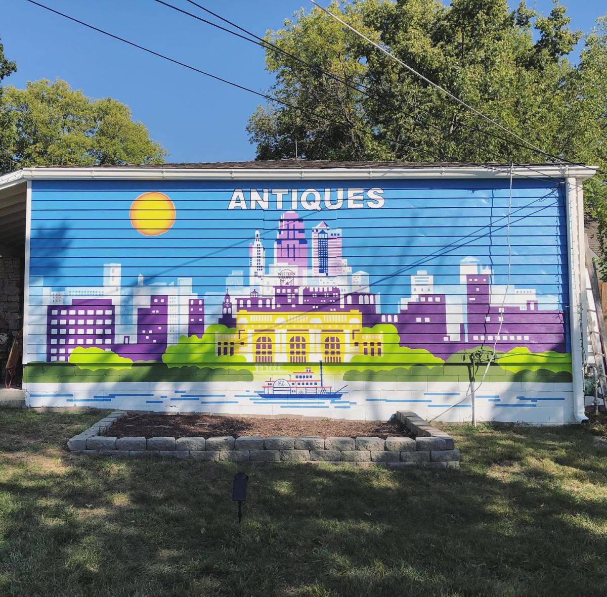 Slater St. Antiques Mural - Merriam KS, 66202