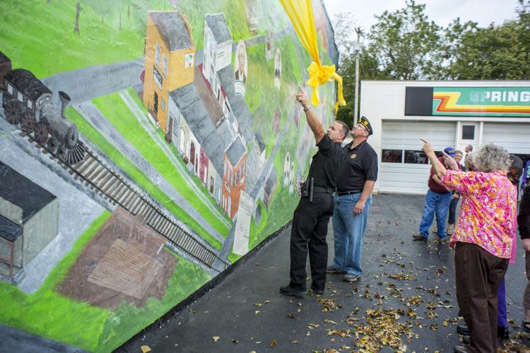 Spring Hill's Historical Mural - Spring Hill KS, 66083