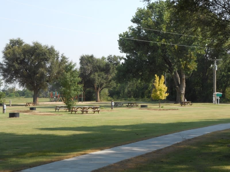 Camp Pawnee Campground - Larned KS, 67550