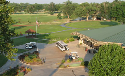 Carey Park Golf Course - Hutchinson KS, 67501