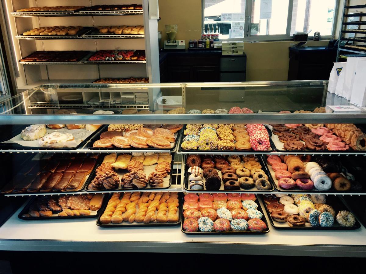 Daylight Donuts - OP - Overland Park KS, 66204