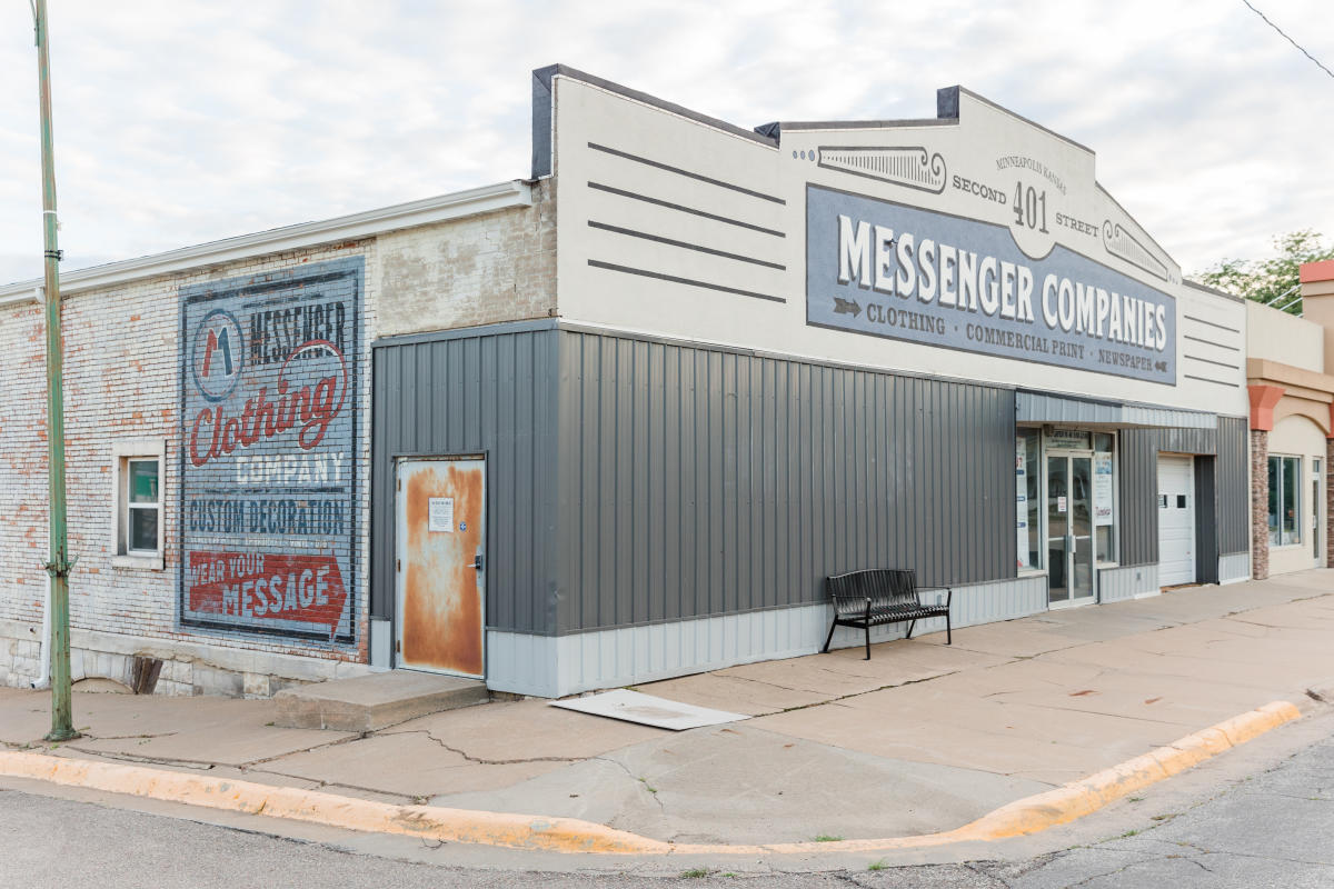 Messenger Clothing Company - Minneapolis KS, 67467