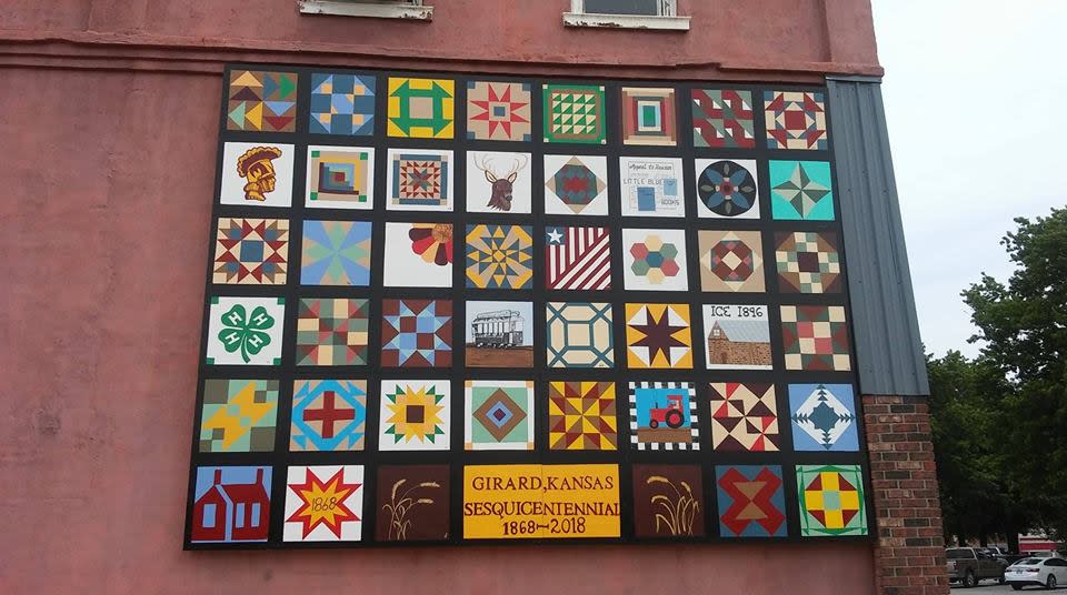 Barn Quilt Mural - Girard KS, 66743