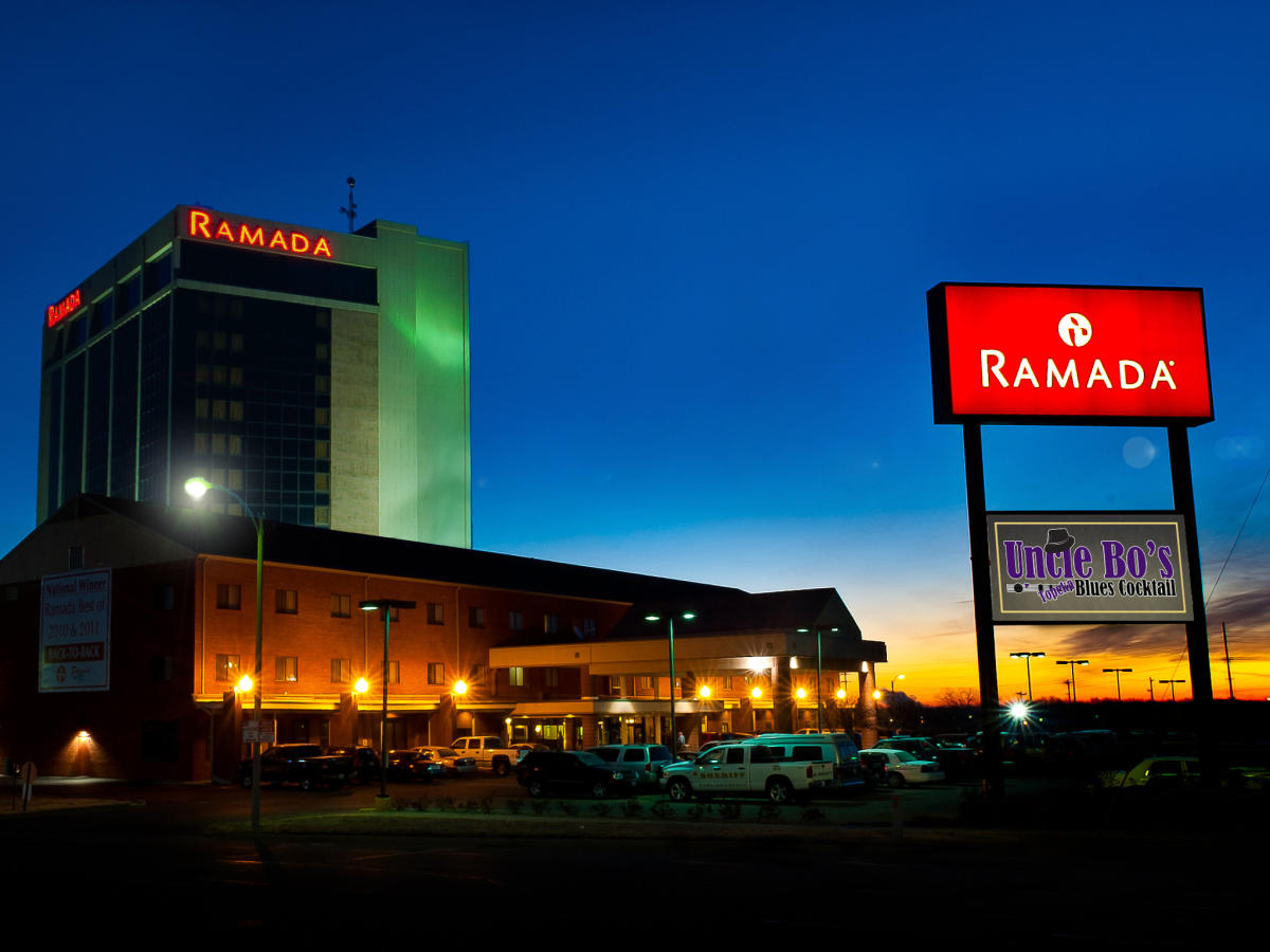 Ramada Hotel & Convention Center - Topeka KS, 66607