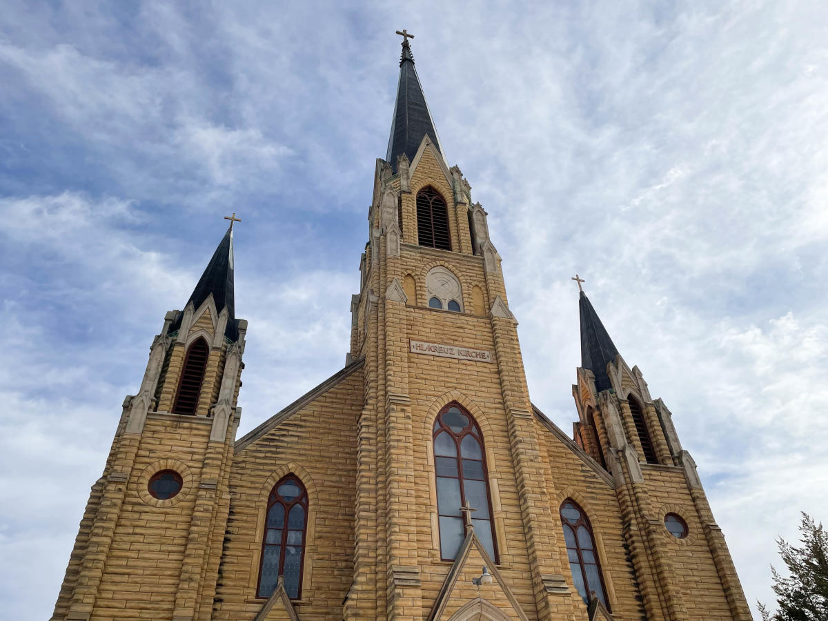 Holy Cross Church - Pfeifer KS, 67660