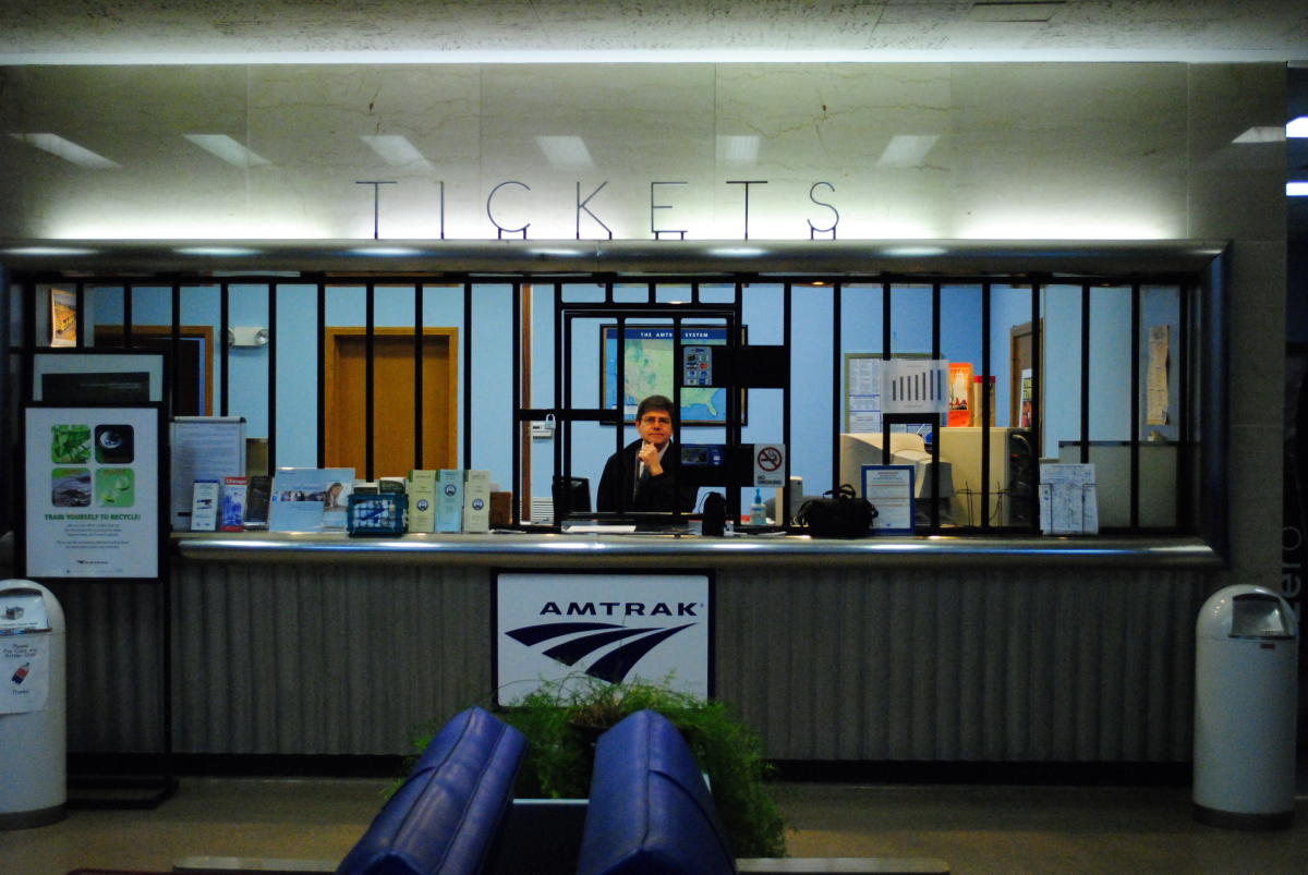 Amtrak Station - Topeka - Topeka KS, 66607