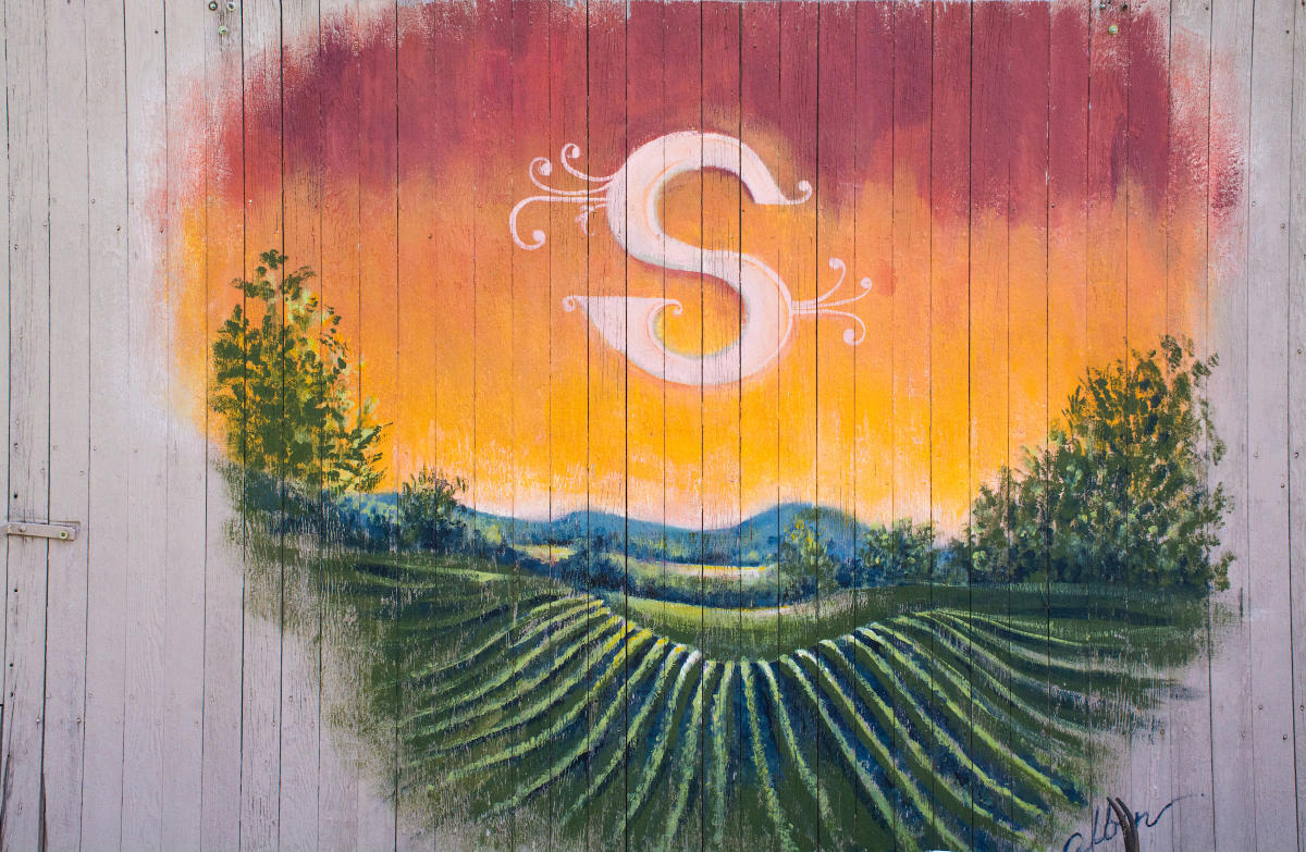 Shiloh Winery Barn Mural - WaKeeney KS, 67672