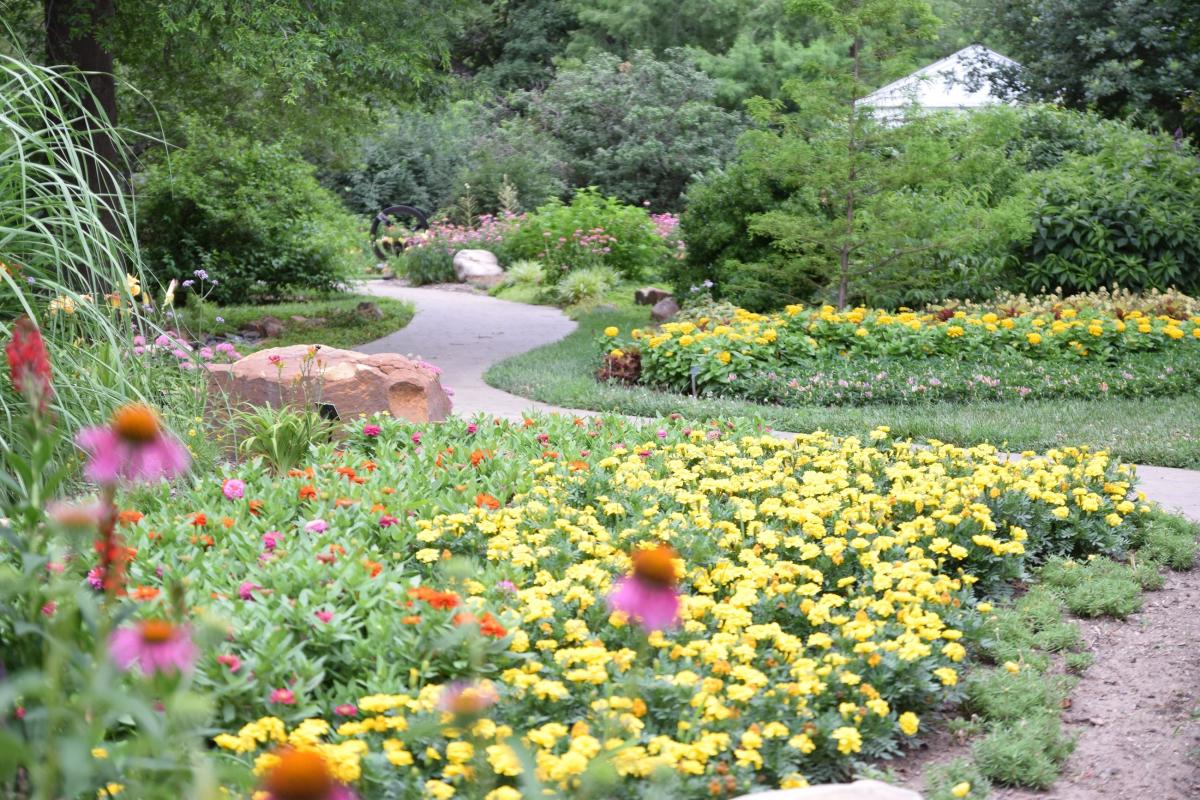 Ward-Meade Park Botanical Gardens - Topeka KS, 66606