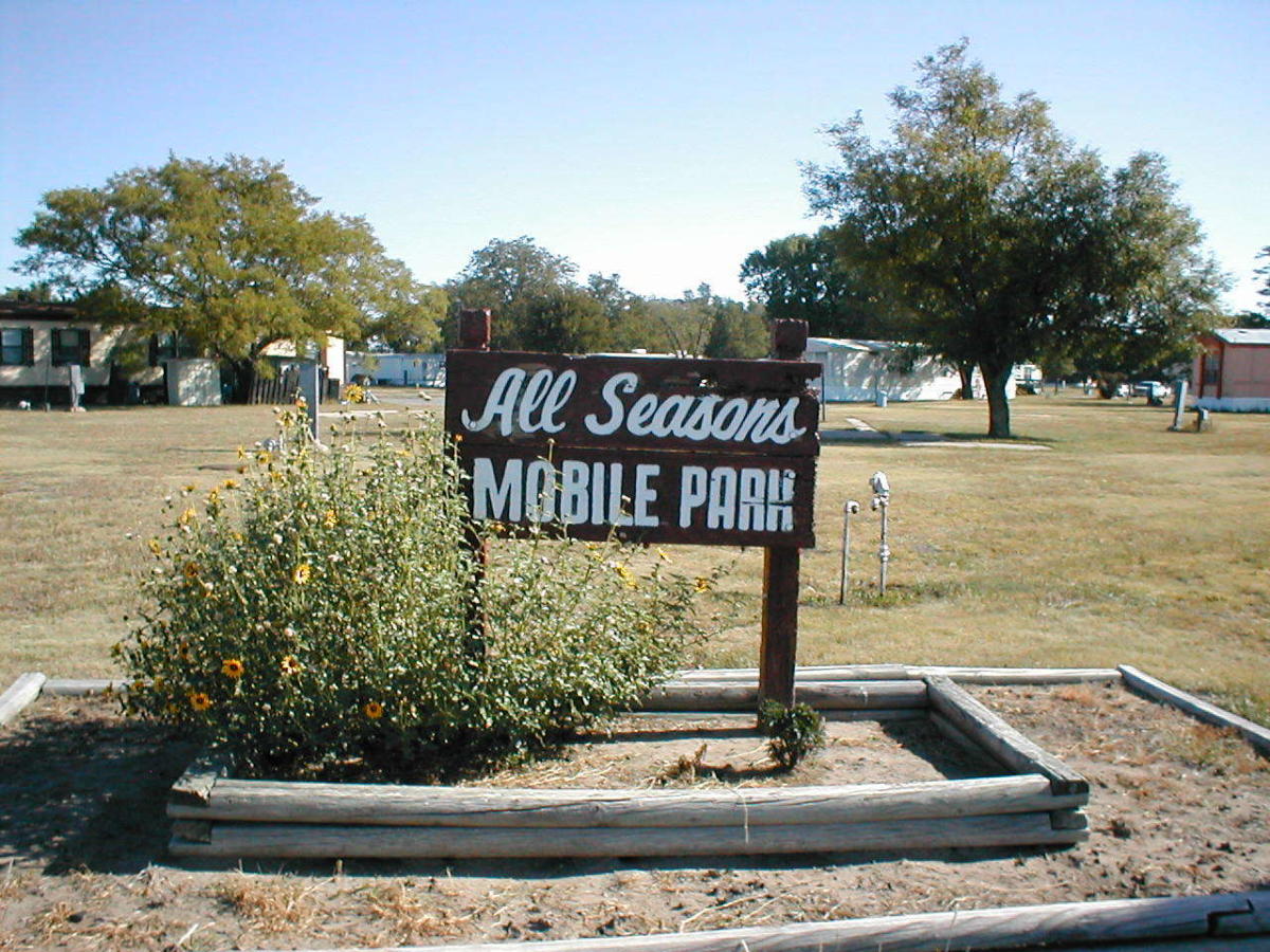 All Seasons Mobile Home & RV Park - Great Bend KS, 67530
