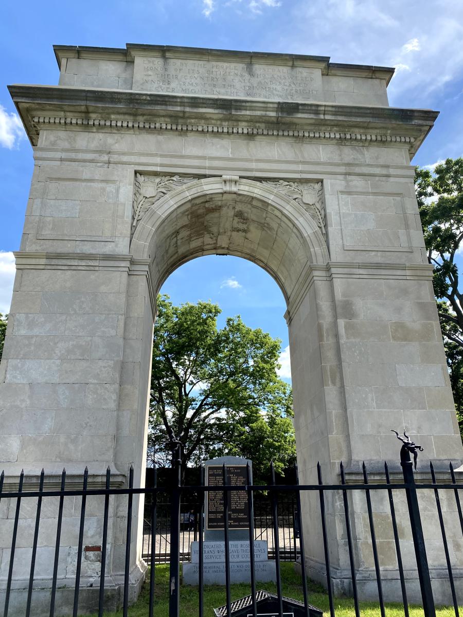 Rosedale Arch, Volker & Roanoke Urban Hike - Kansas City KS, 66103