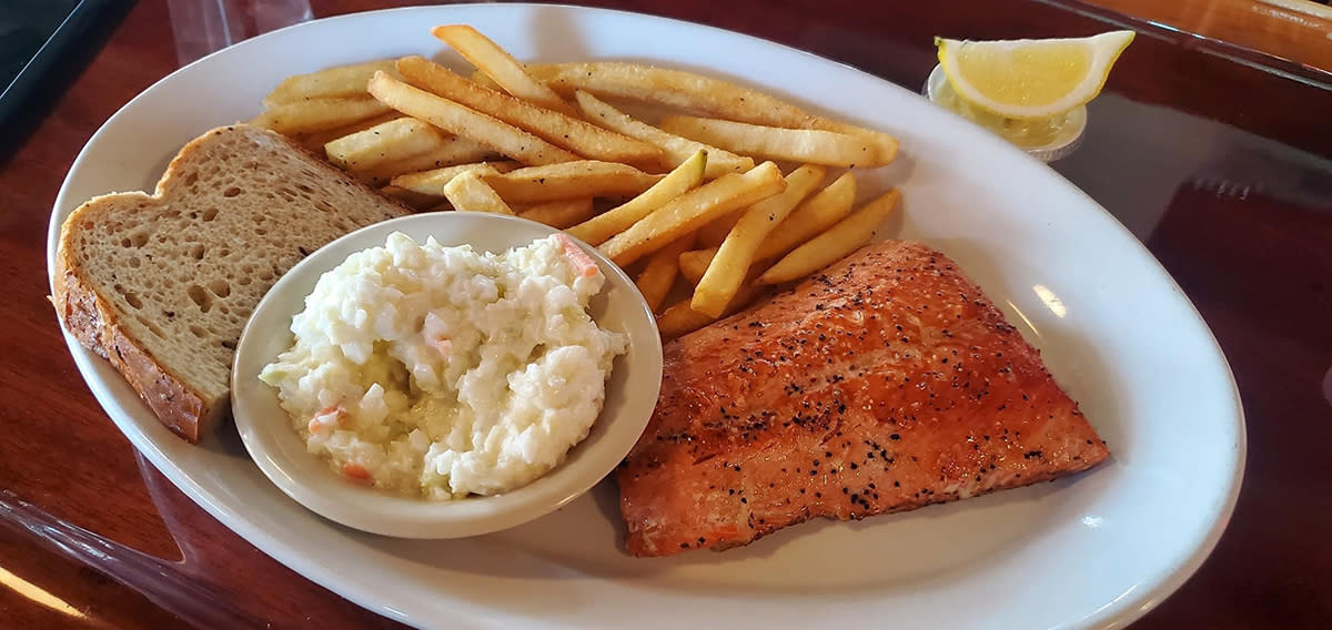 Fin and Ale | Kenosha, WI