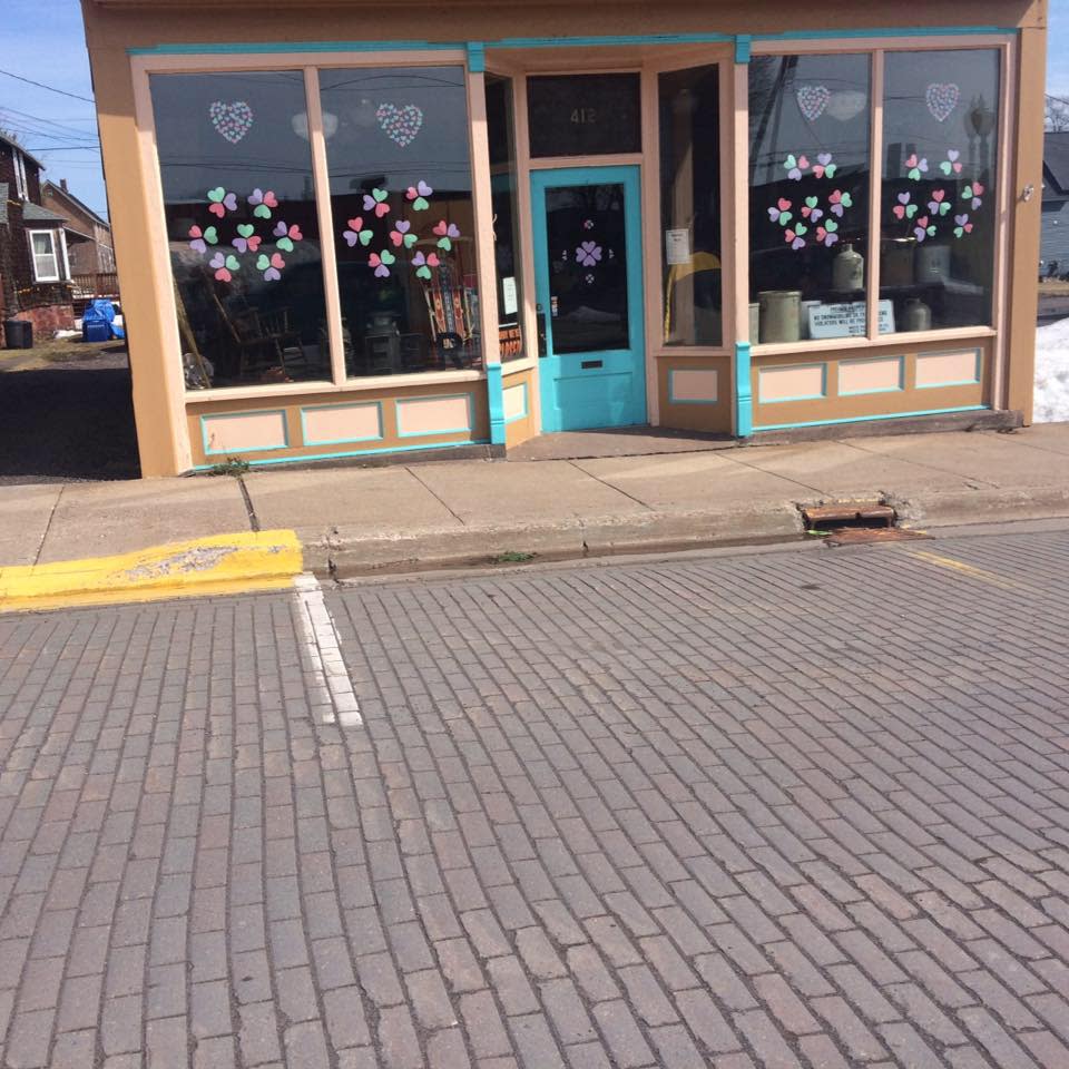 Red Jacket General Store Antiques & Collectibles