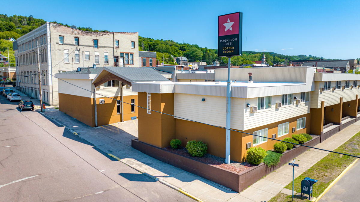 Magnuson Hotel Copper Crown