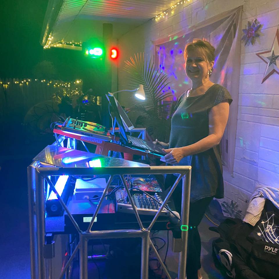 DJ Donna Diva