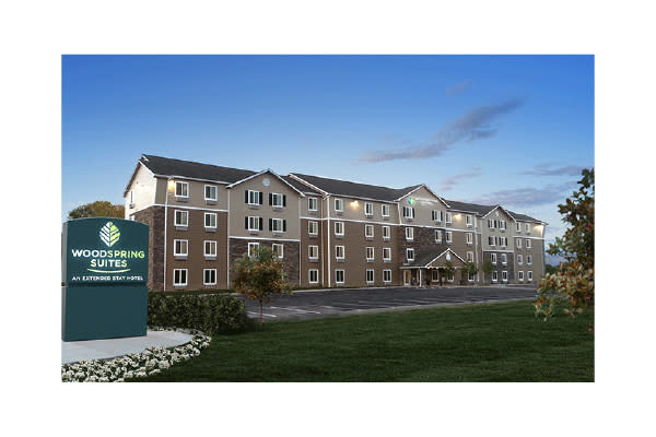 WoodSpring Suites Lafayette