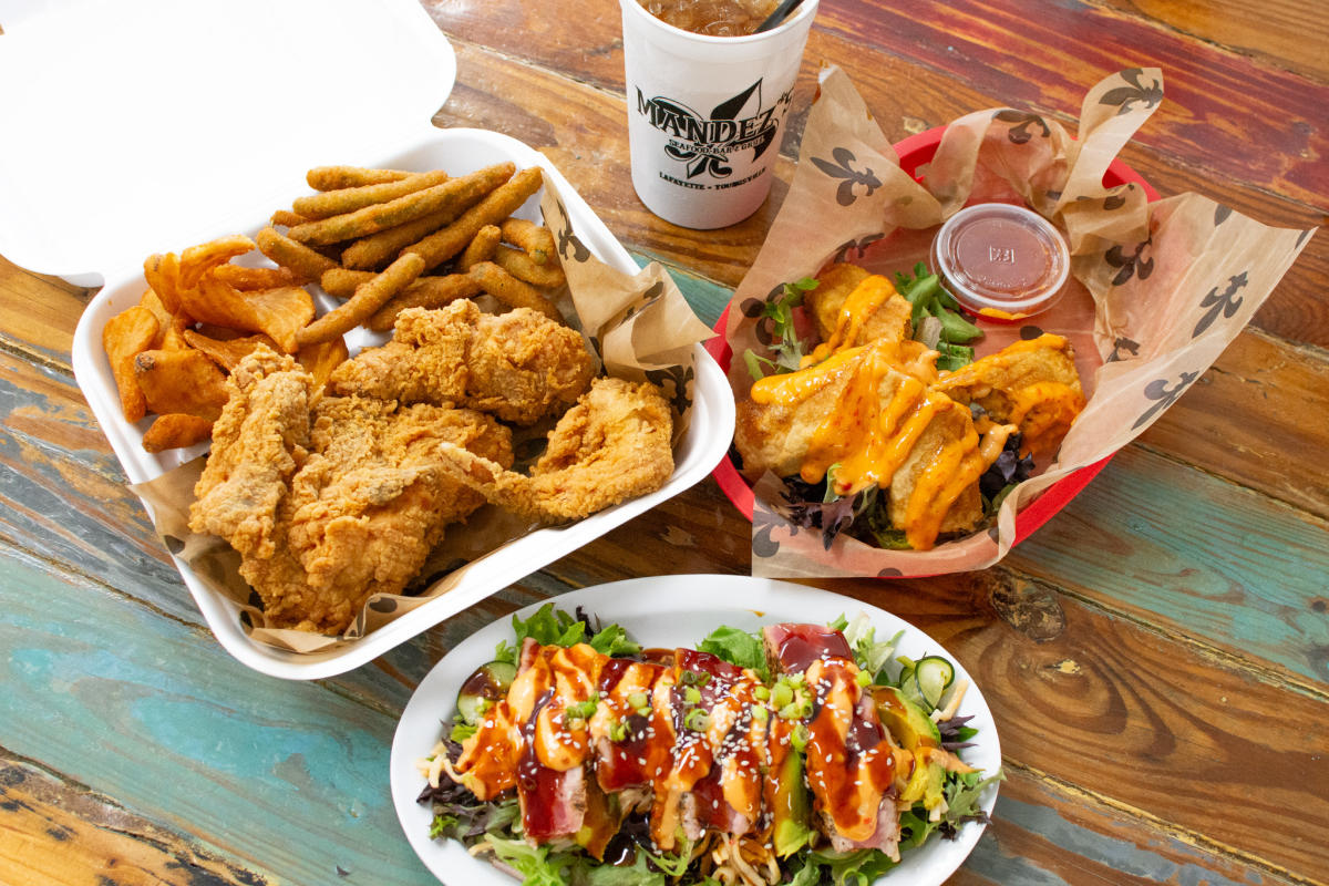Mandez's Seafood Bar & Grill