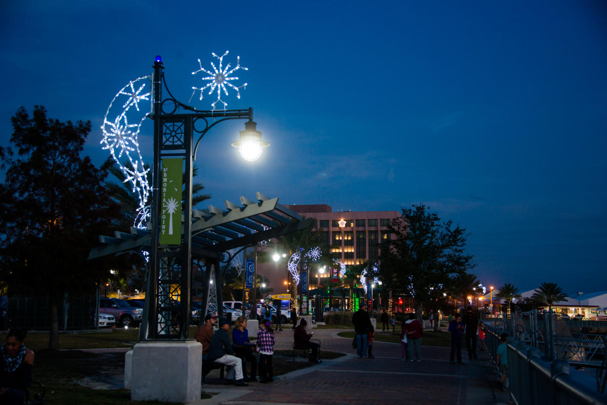 Light up the Lake Christmas Celebration | November 29, 2025 | Lake ...
