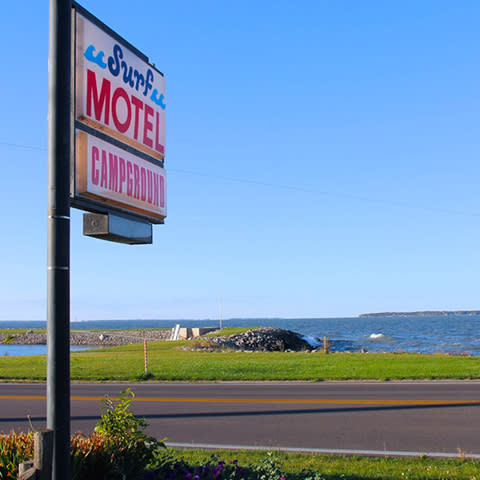 Surf Motel | Shores & Islands Ohio
