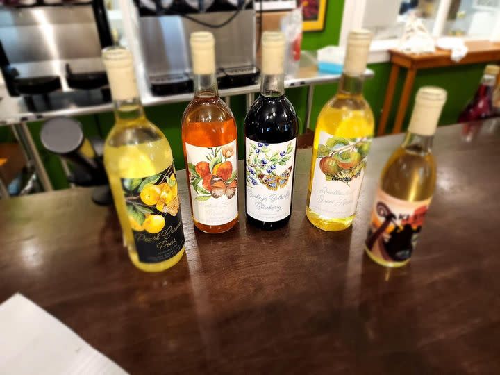 Monarch Winery | Shores & Islands Ohio
