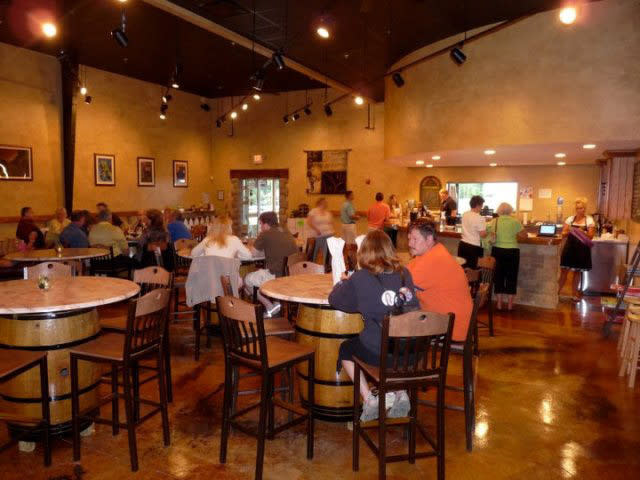 Paper Moon Vineyards