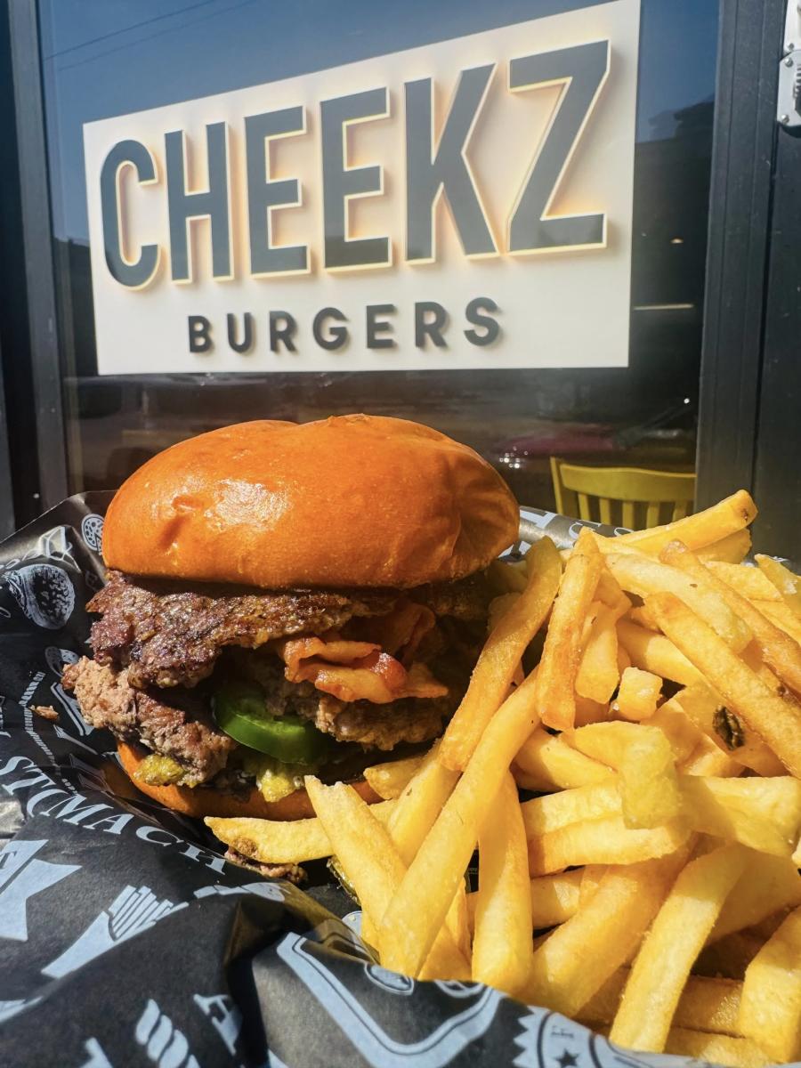 Cheekz Burgers | Shores & Islands Ohio