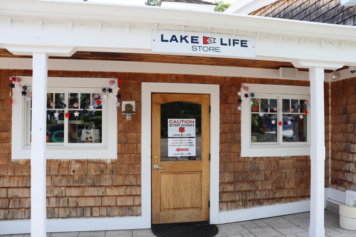 Lake Life Store Williams Bay
