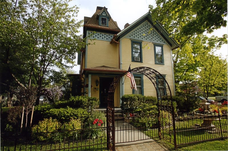 T.C. Smith Historic Bed & Breakfast