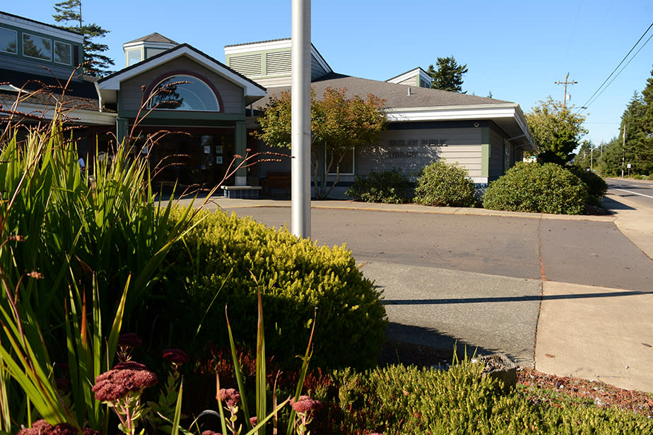 Siuslaw Library - Main Branch